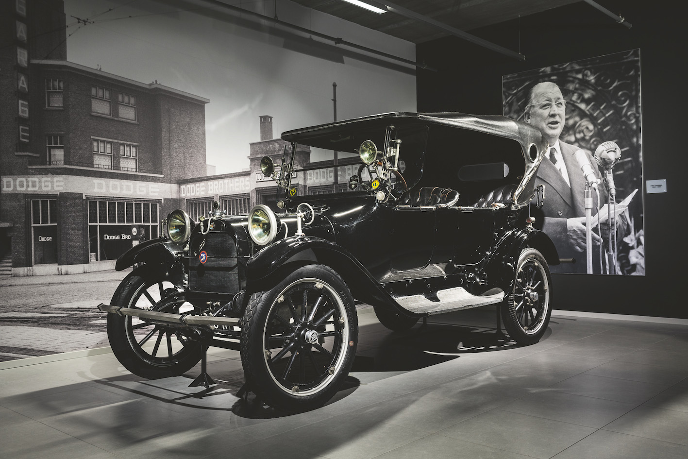 Musée Louwman - Automobile Museums