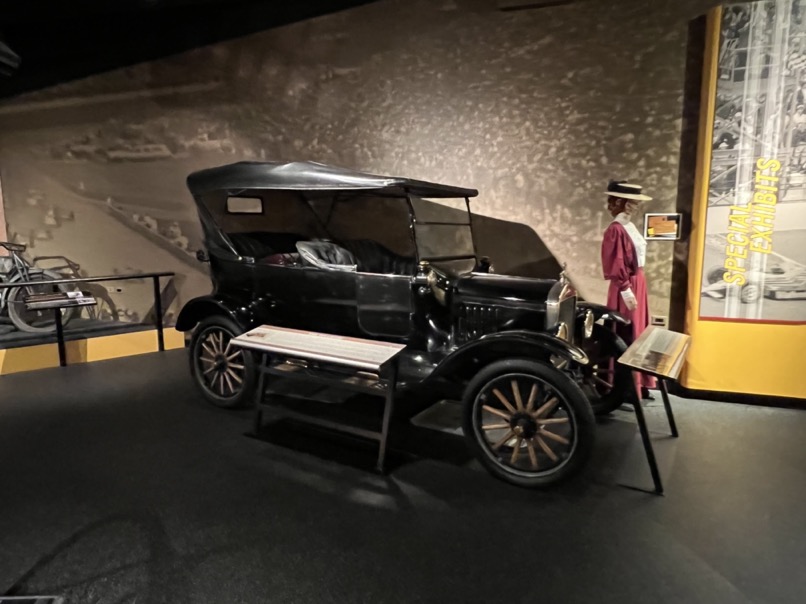 Unser Racing Museum - Automobile Museums