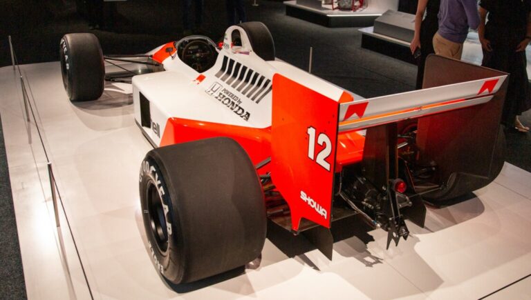 Formula 1 Exhibition London - Automobile Museums