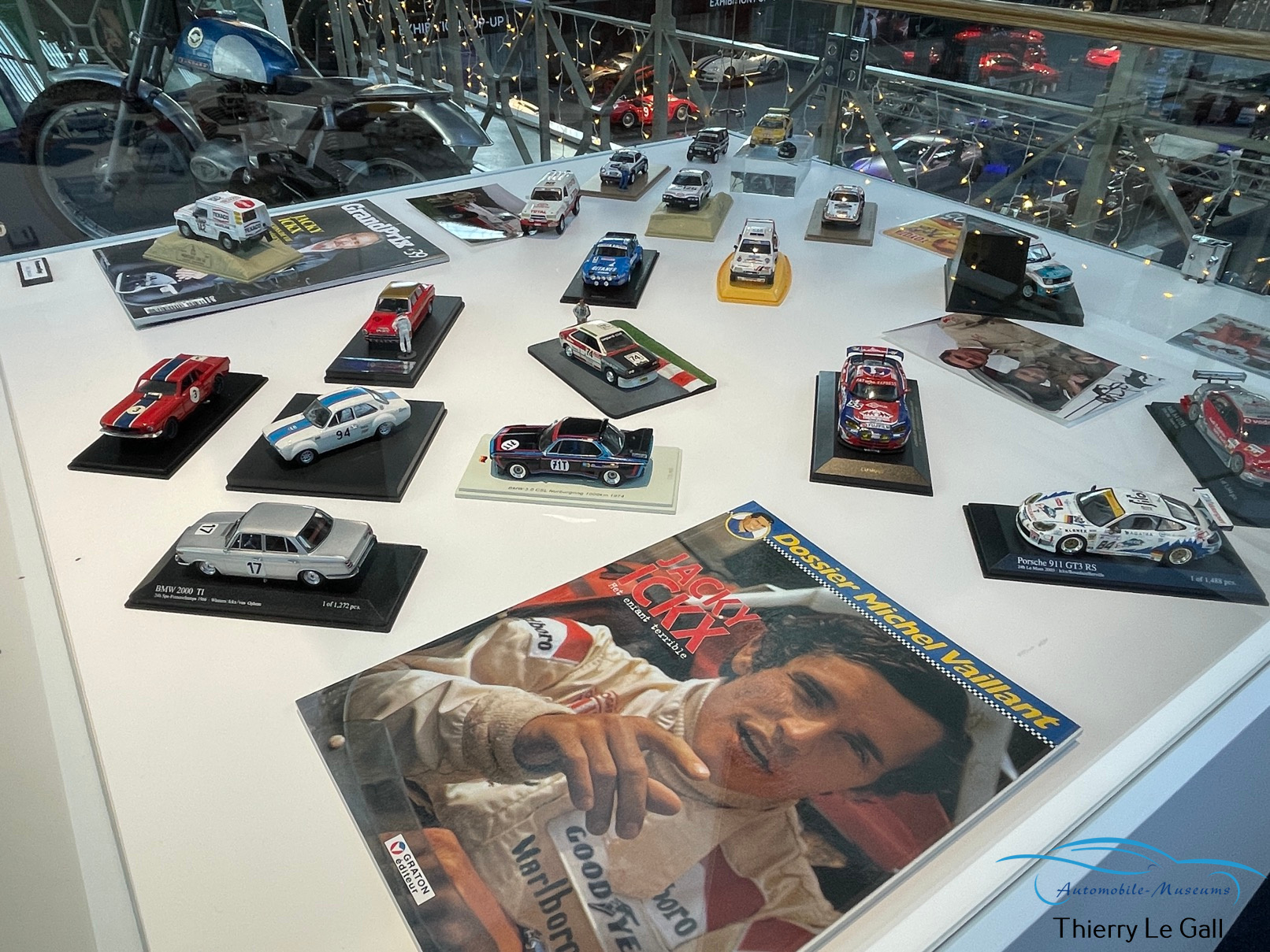 Bon Anniversaire Jacky Ickx à Autoworld - Automobile Museums