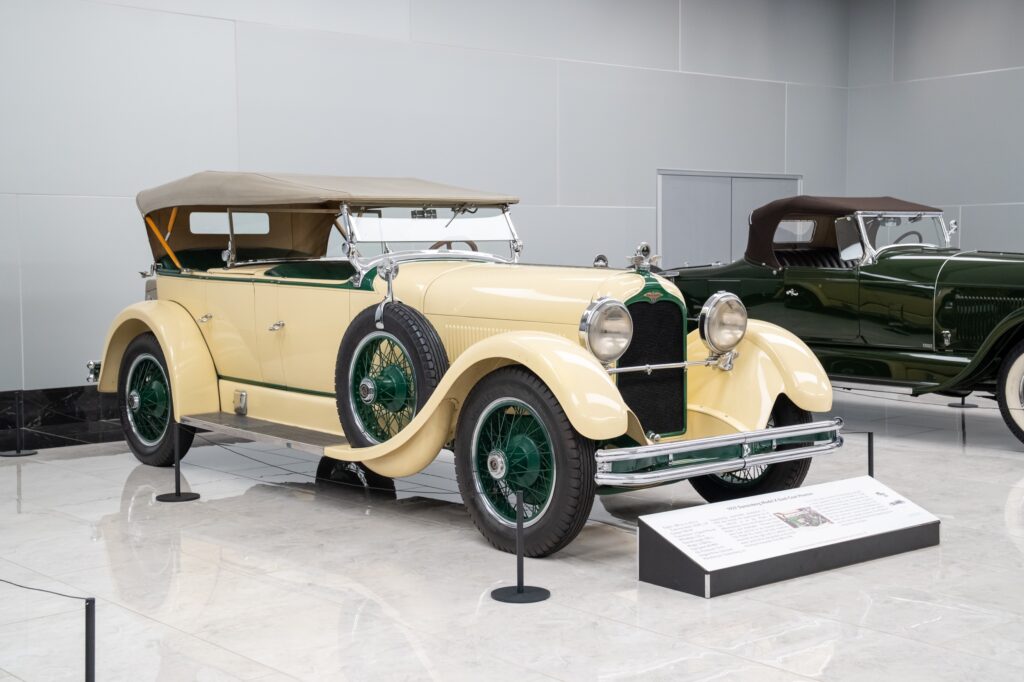 It's a Duesy! - Automobile Museums