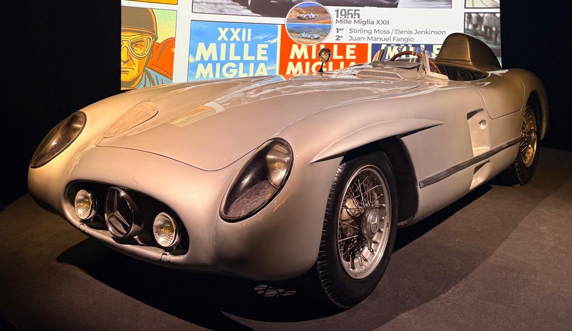 New Mercedes 300 SLR exhibit - Automobile Museums